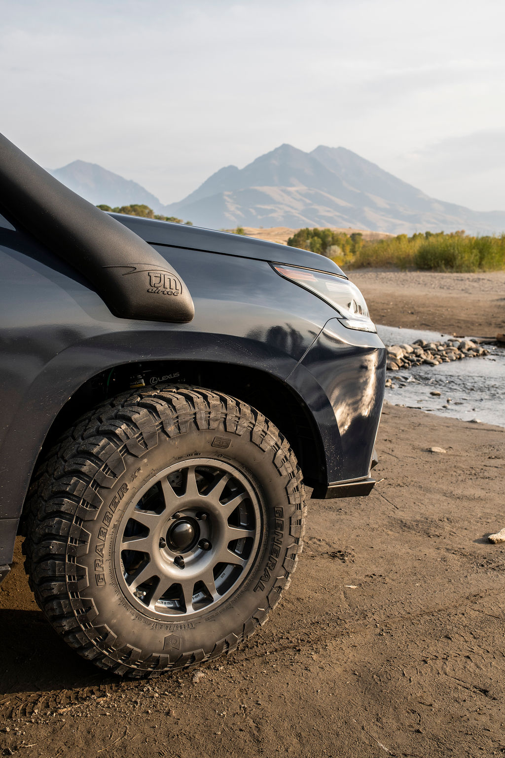 Lexus J201 Concept - iguana 4x4 | Revista Offroad